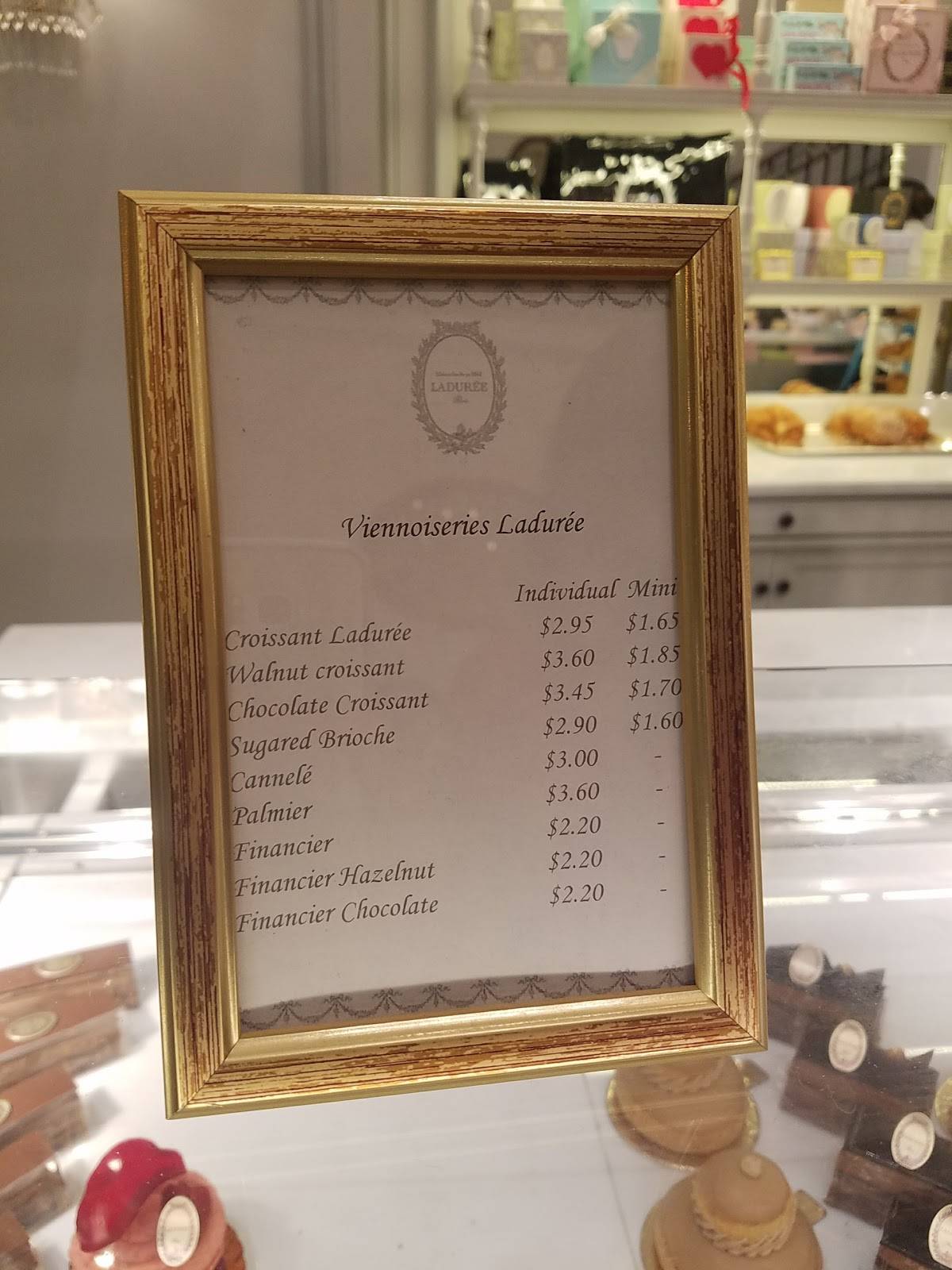 Menu at Ladurée The Grove pub & bar, Los Angeles, 189 The Grove Dr