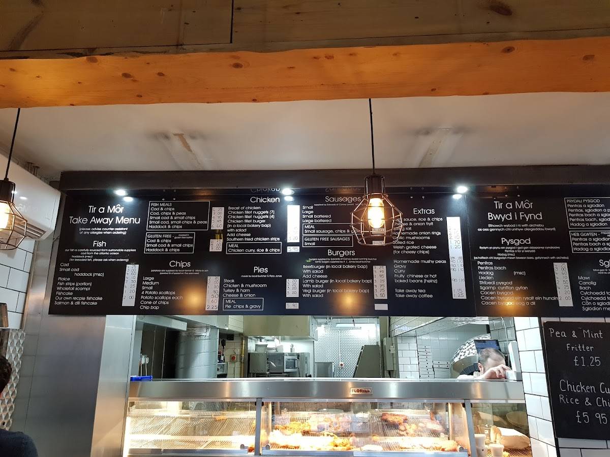 Menu at Tir A Môr fast food, Llanrwst