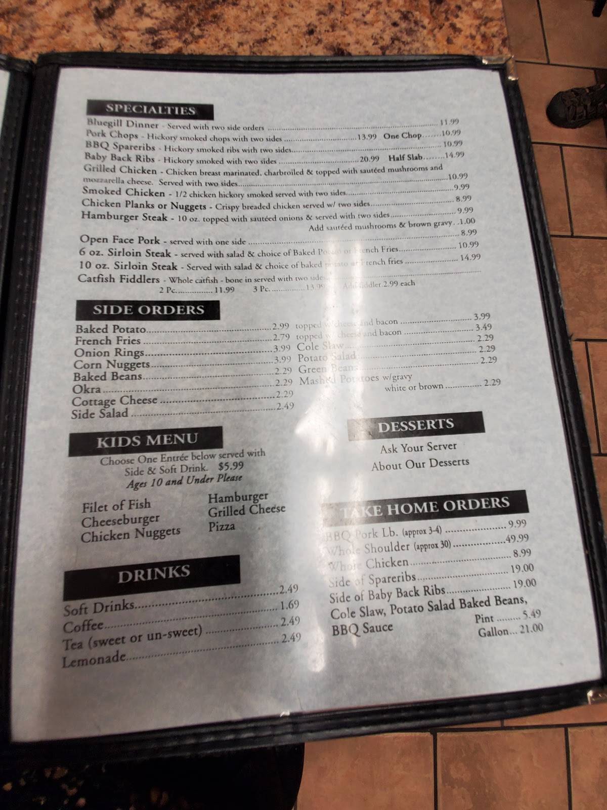 Menu at Triple E BBQ Lake of Egypt, Marion