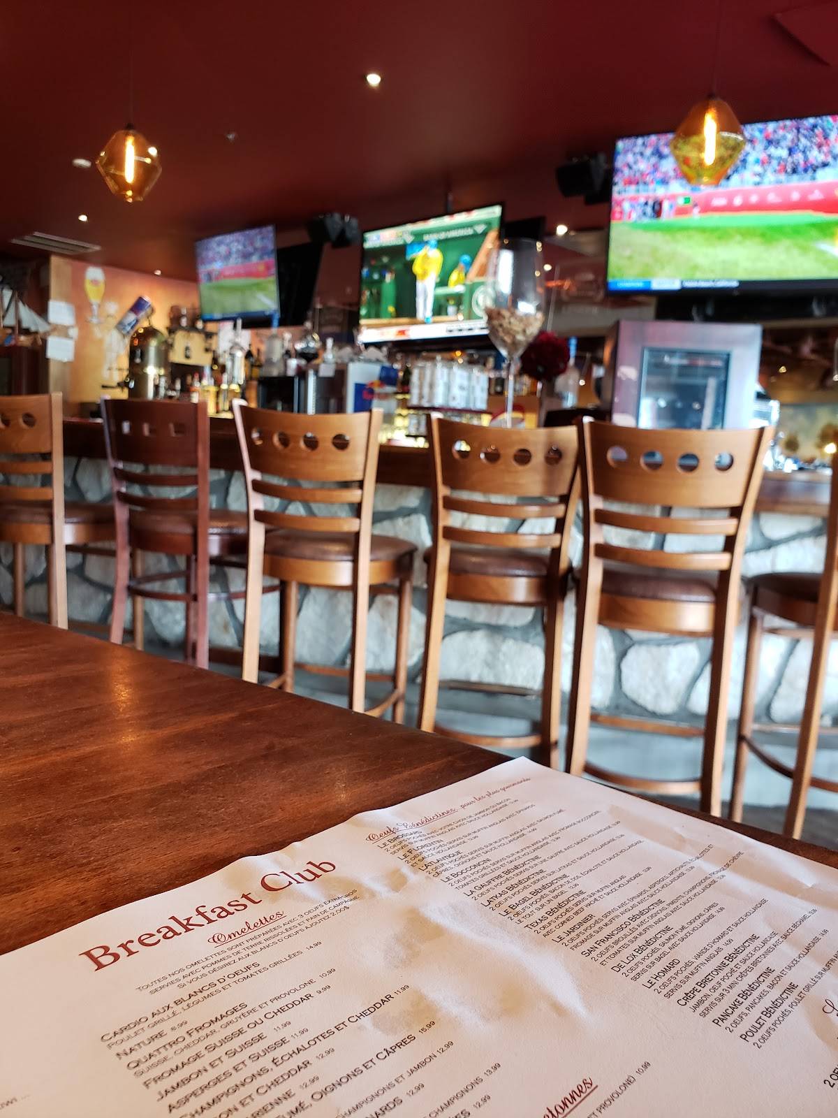 Menu at Breakfast Club, Brossard, Taschereau Blvd