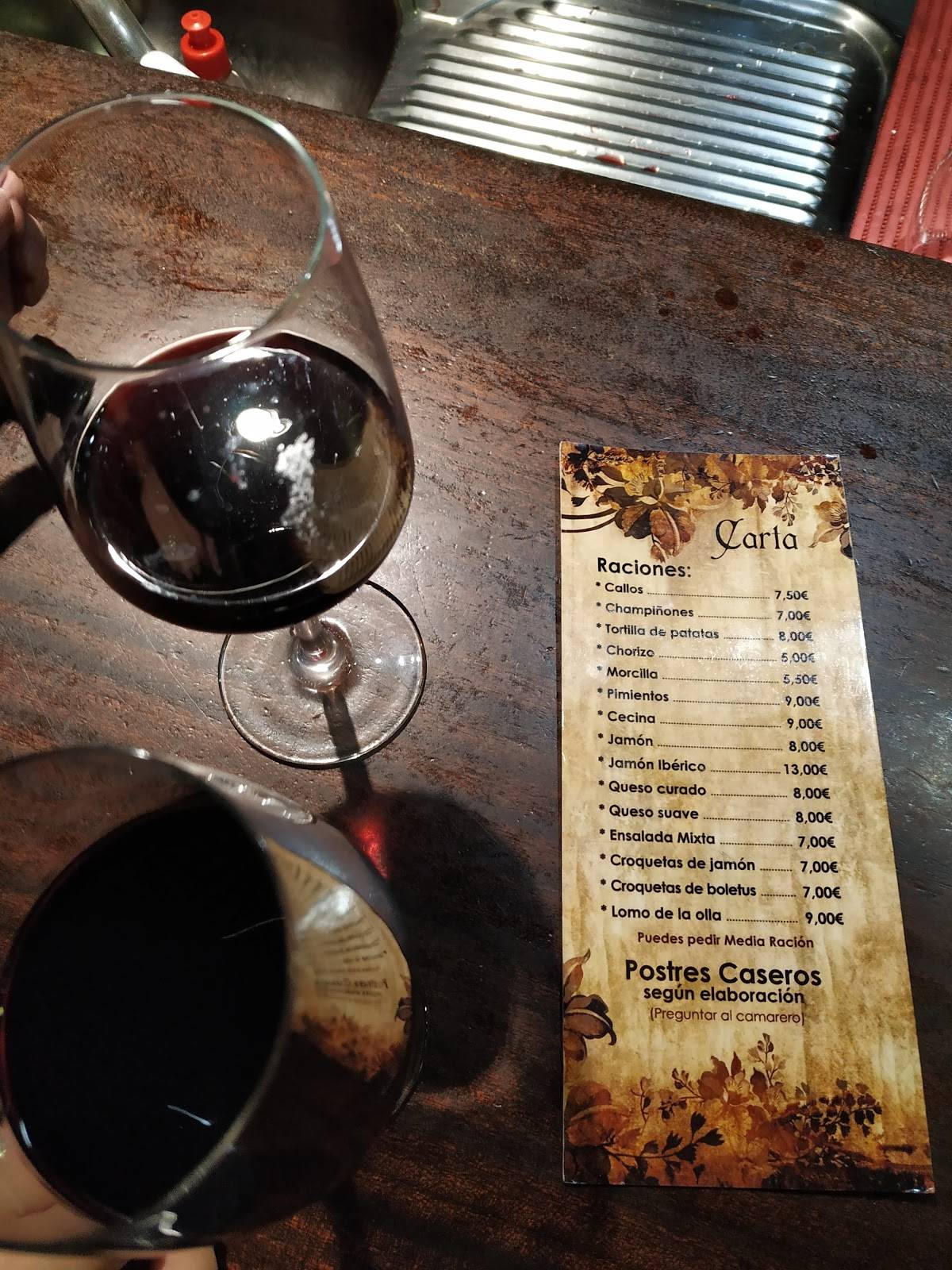 Carta del pub y bar El Bodegón, Saldaña