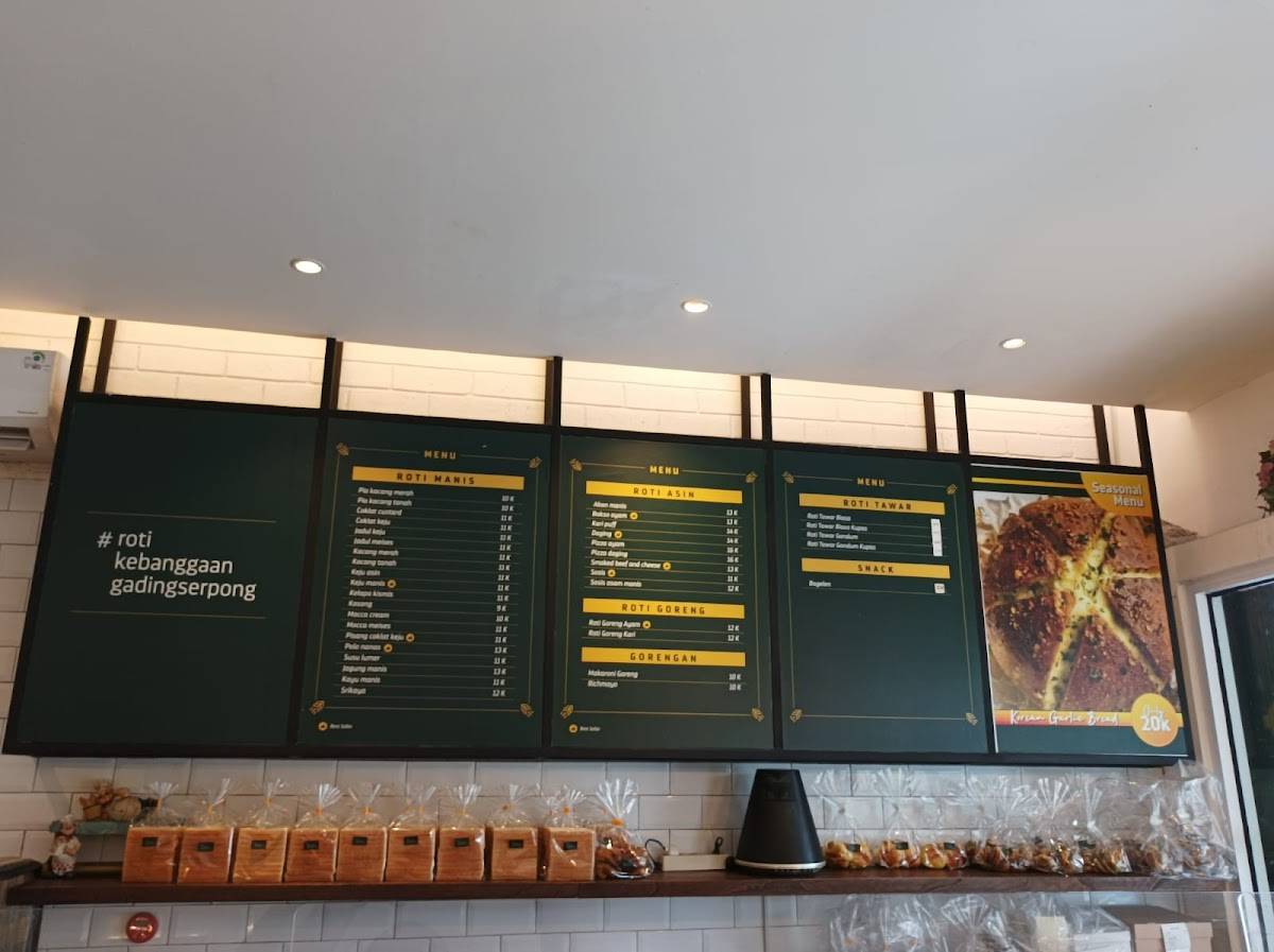 Menu at Roti Kebanggaan Gading Serpong Beryl restaurant, Cihuni