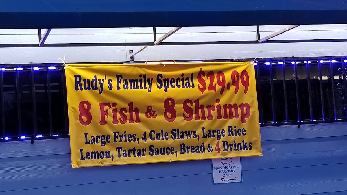 Menu at Rudy's Seafood restaurant, San Antonio