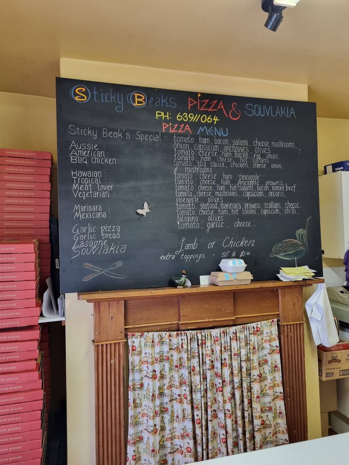 Menu at Sticky Beaks Pizza restaurant, Longford