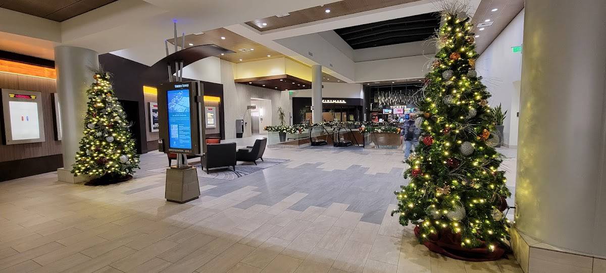 Menu at Cinemark Reserve Lincoln Square — Dine-In 21+ pub & bar, Bellevue