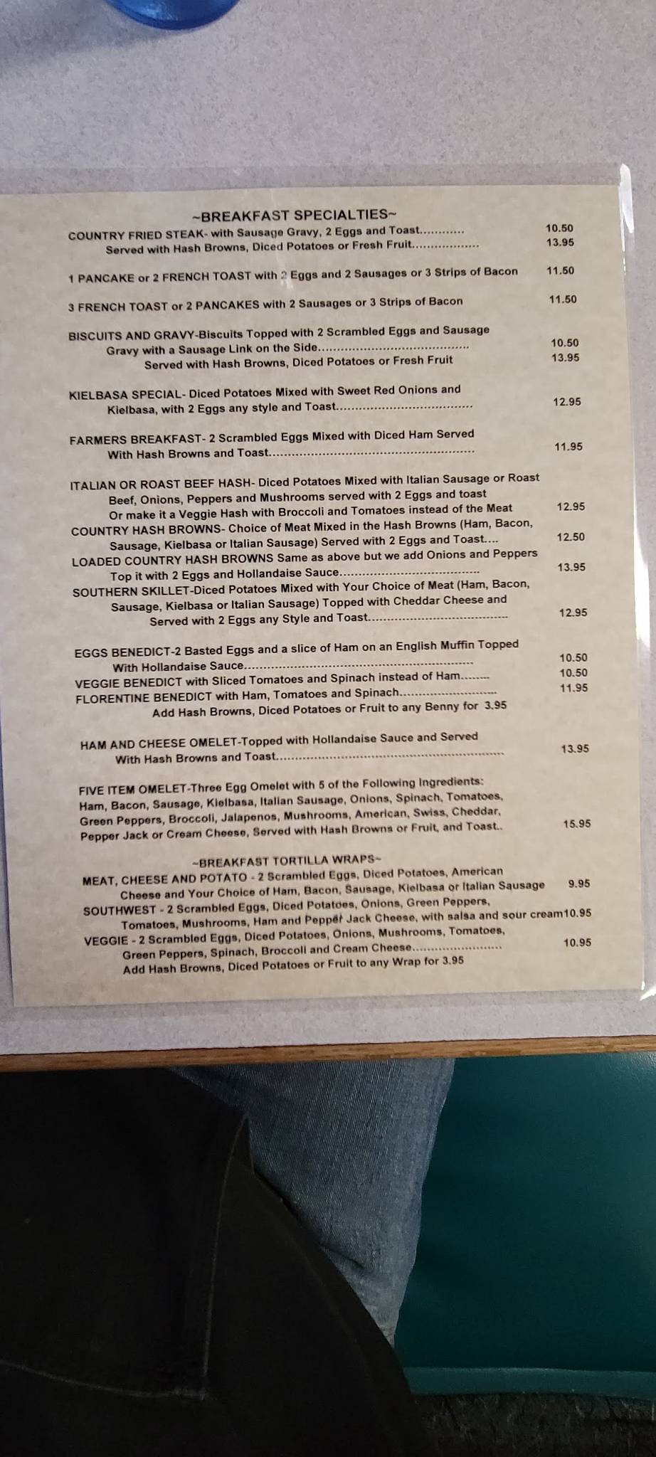 Menu at Cobblestone Cafe, White Bear Lake