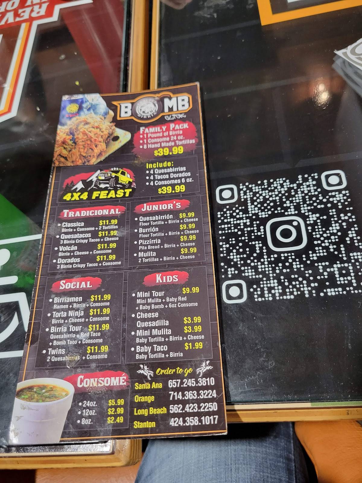 Menu at La Super Birria restaurant, Santa Ana