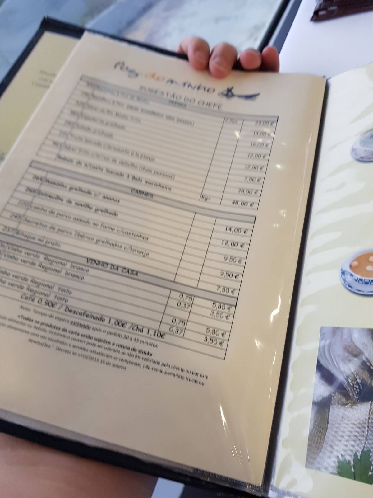 Menu at Foz do Minho restaurant, Caminha, R. de Esteiró 207