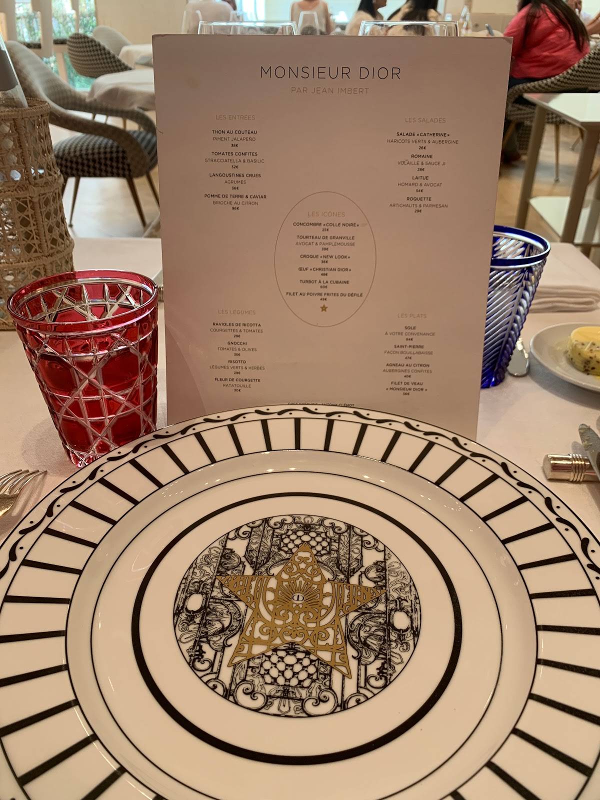 Menu au Monsieur Dior restaurant, Paris