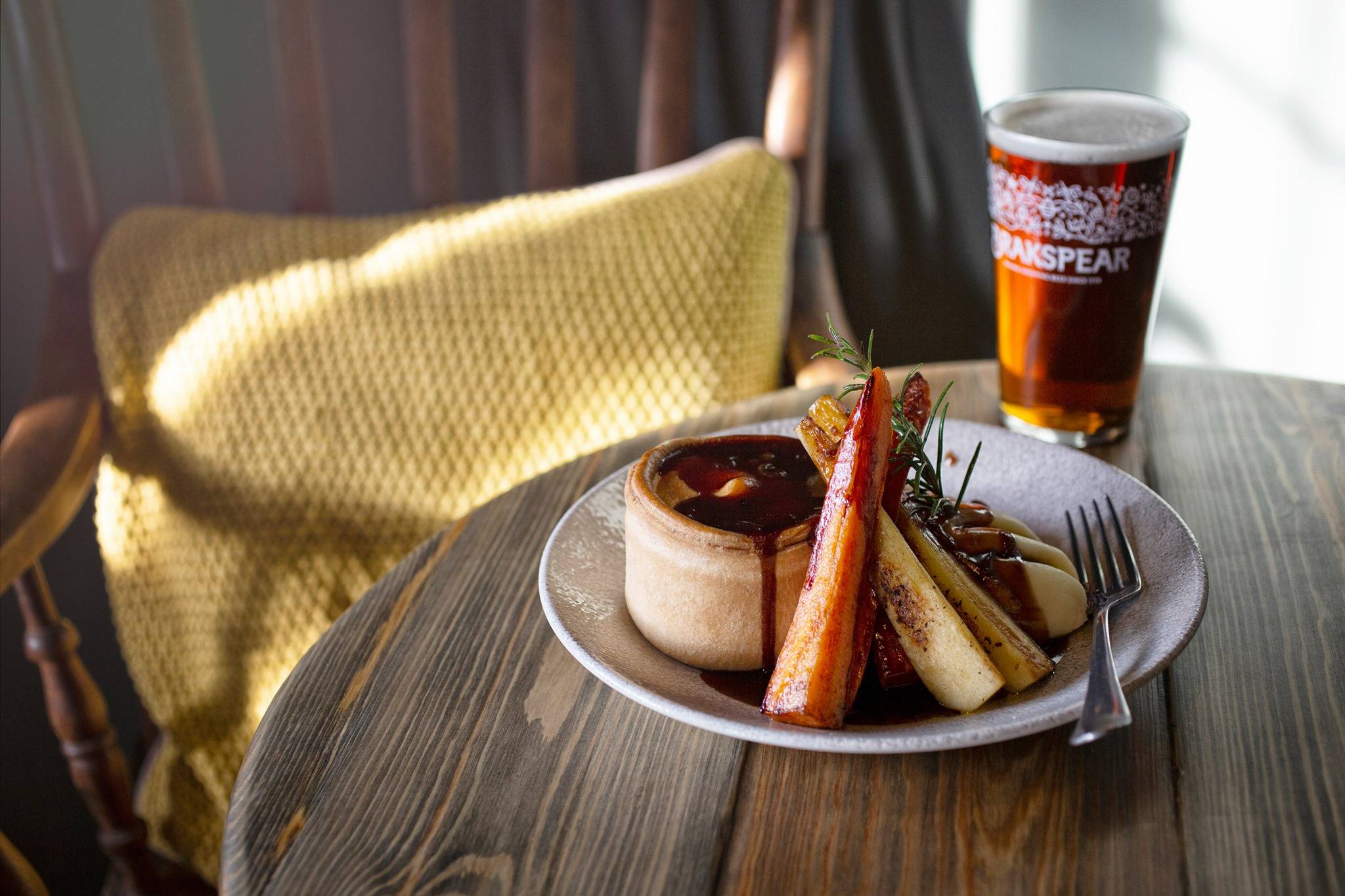 Menu at The Golden Ball Pub and Kitchen, Maidenhead