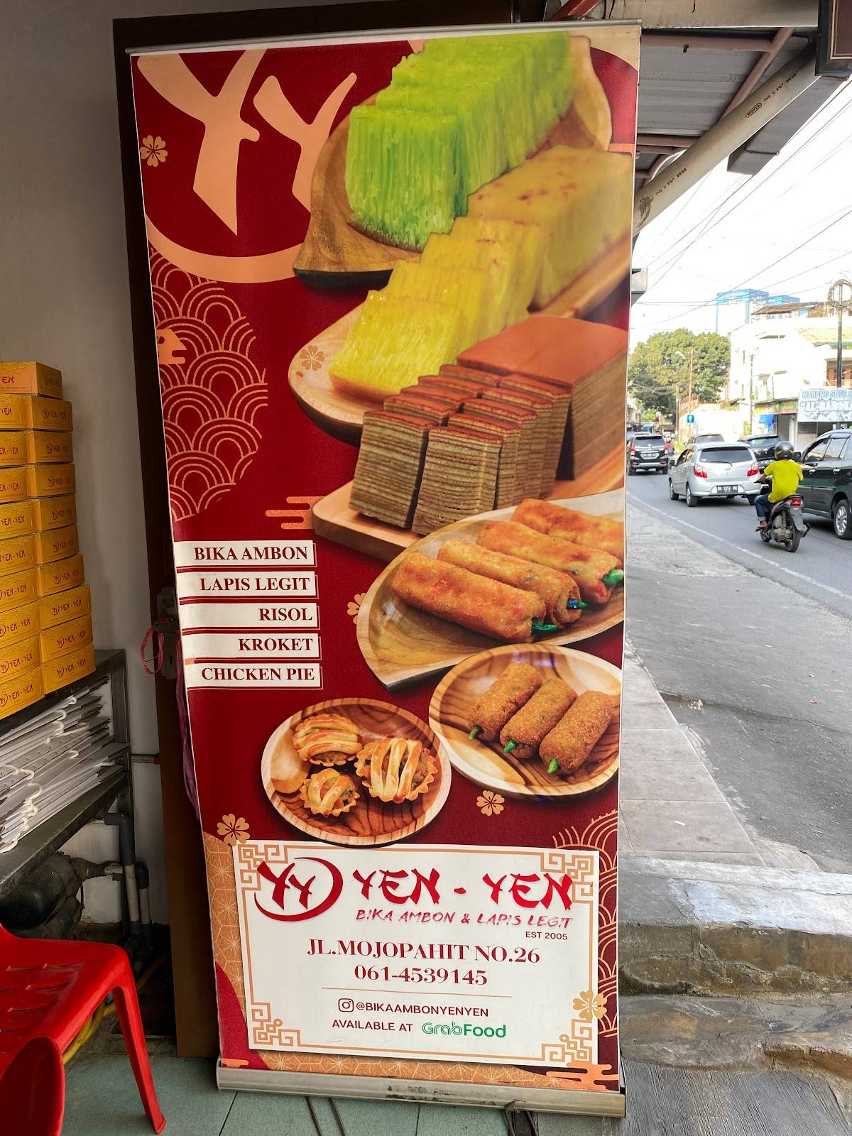 Menu at Yen-Yen Bika Ambon, Medan