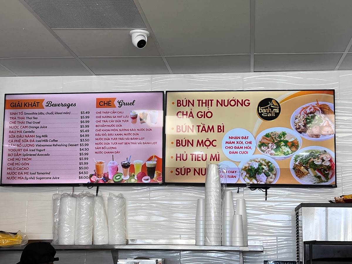 Menu at Bánh Mì Cali restaurant, Garland
