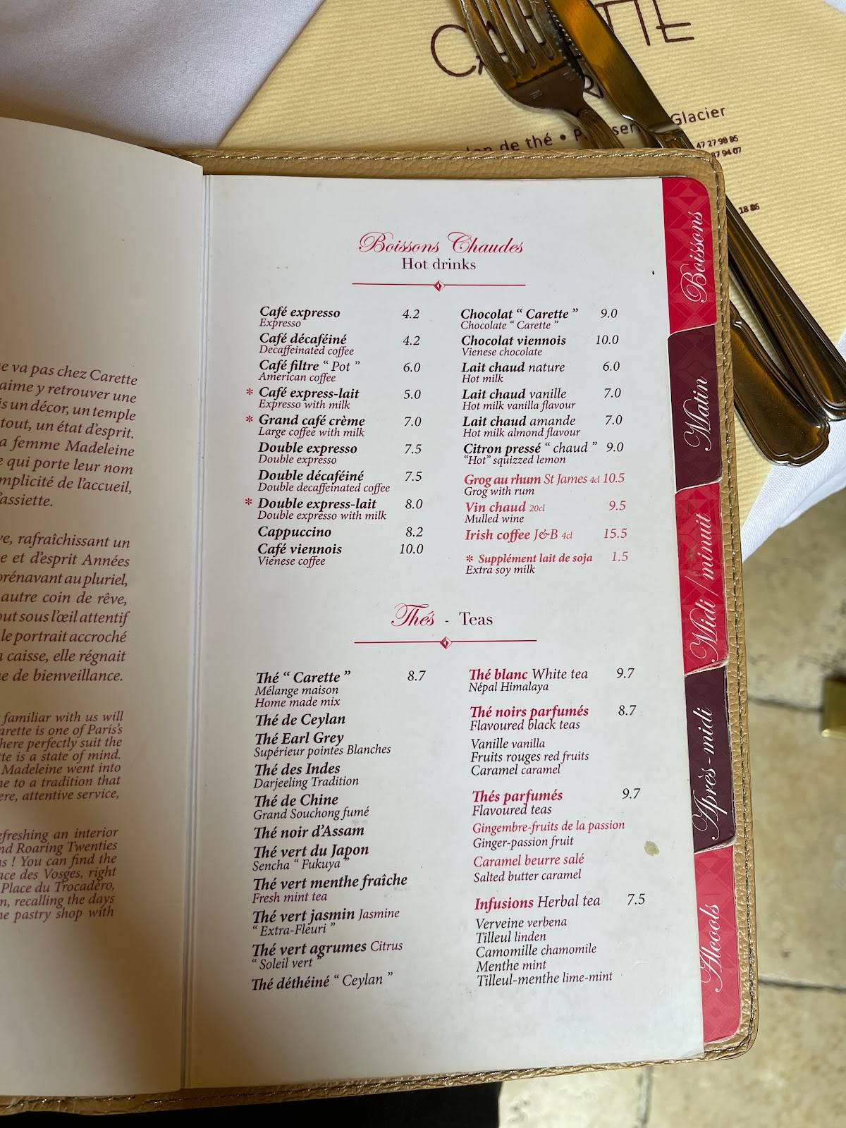 Menu au Carette pub et bar, Paris, 25 Pl. des Vosges