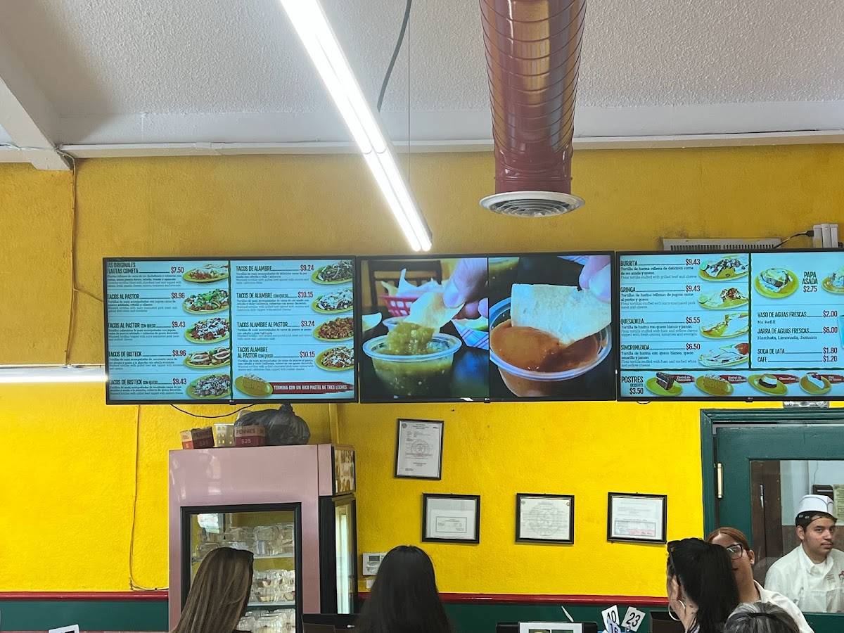 Menu at El Cometa restaurant, El Paso, Viscount Blvd