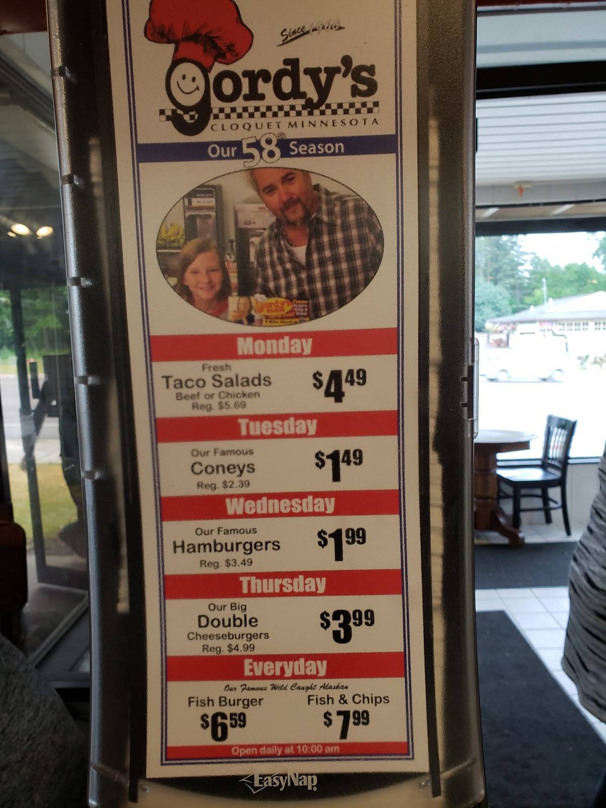 Menu at Gordy's Hi-Hat restaurant, Cloquet