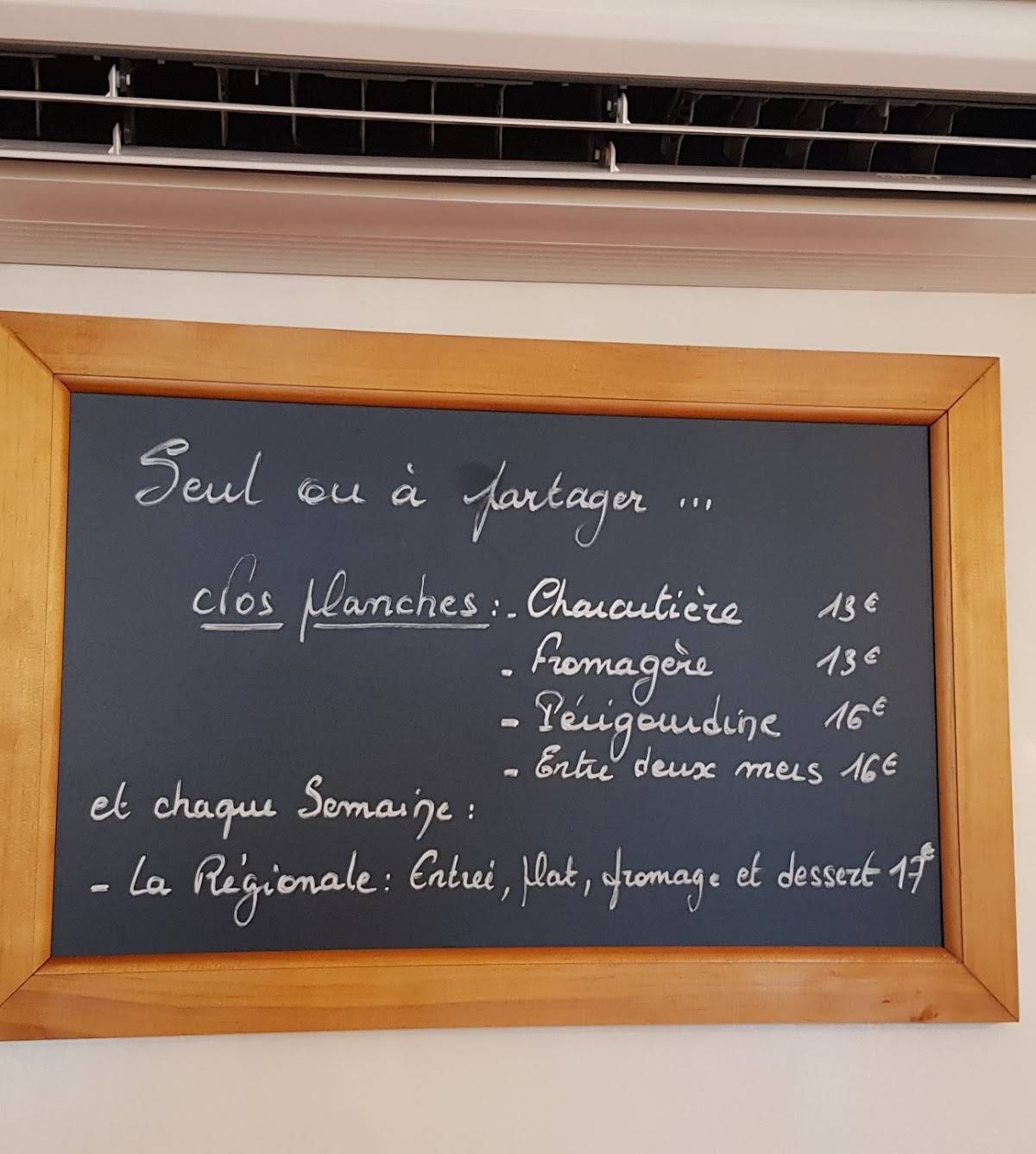Menu au La Côte Rotie restaurant, Jouars-Pontchartrain
