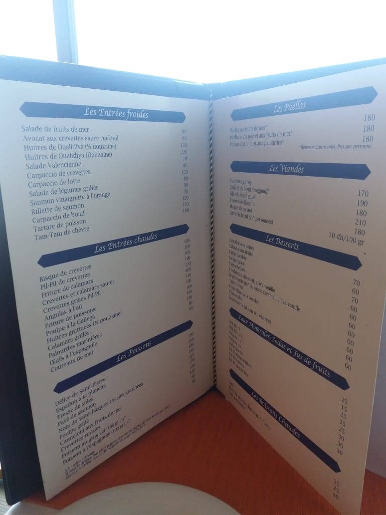 Menu au Les Trois Palmiers restaurant, Temara