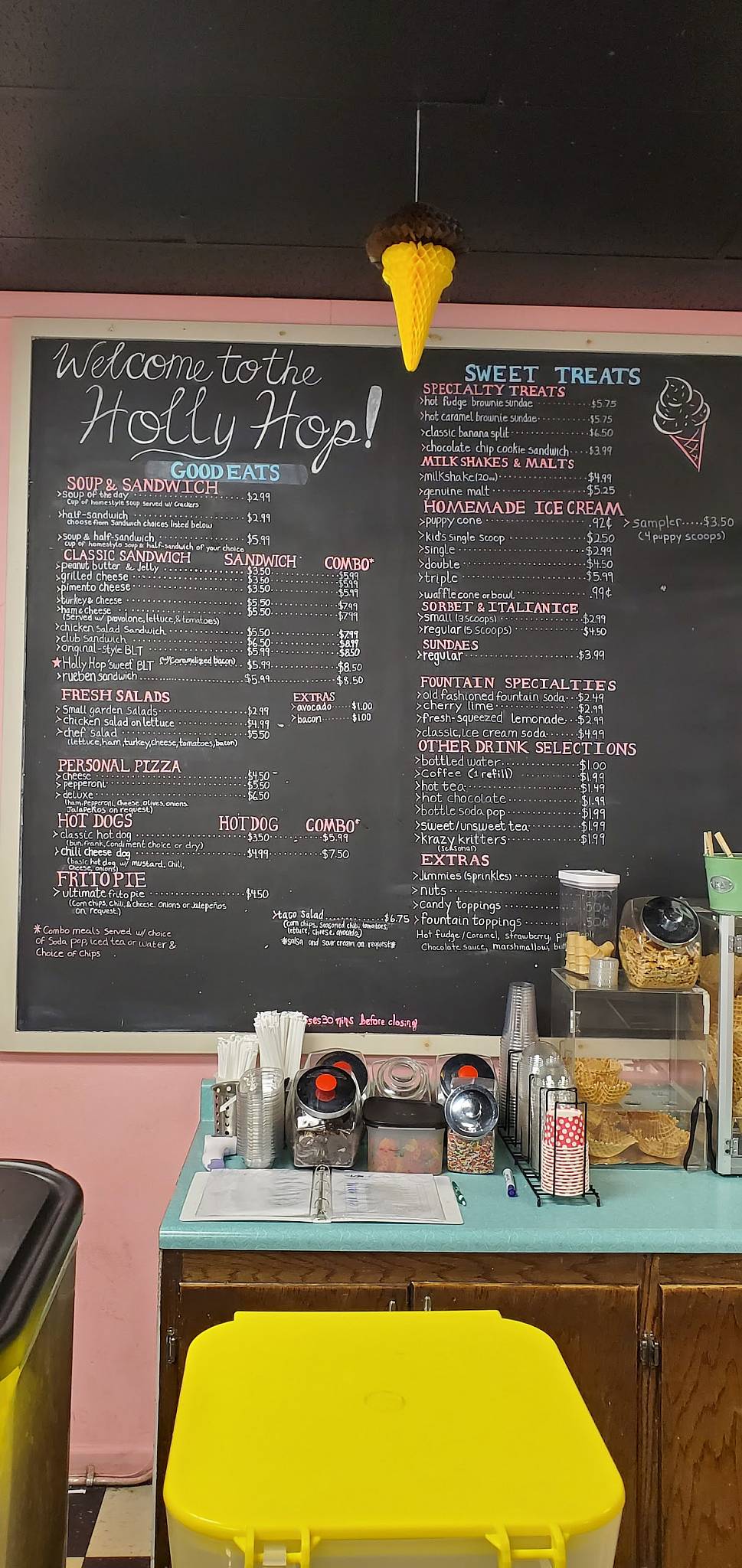 Menu at Holly Hop Ice Cream Shoppe pizzeria, Lubbock