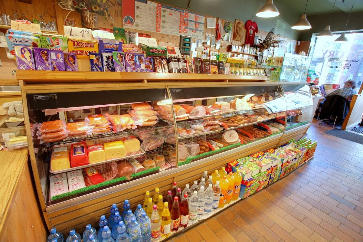 Menu at Euro-Deli Batory restaurant, Montréal, 115 Rue Saint-Viateur O