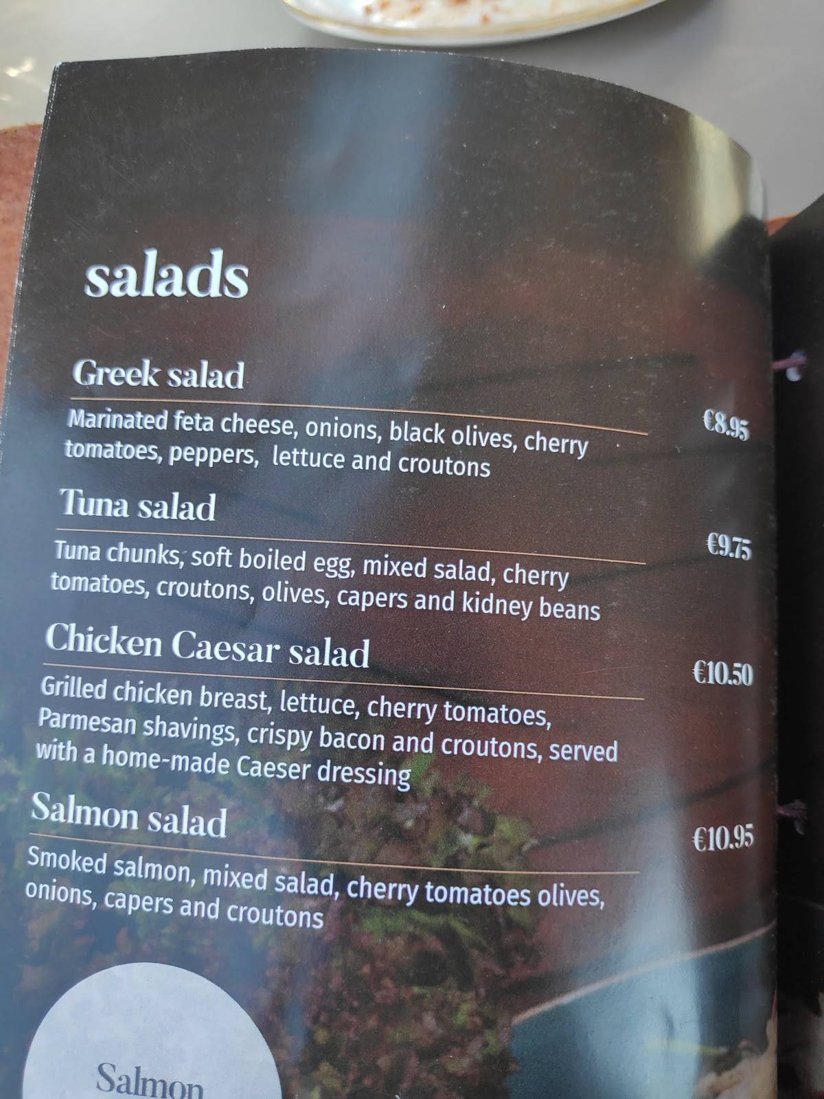 Menu at DistrictFive restaurant, Birżebbuġa