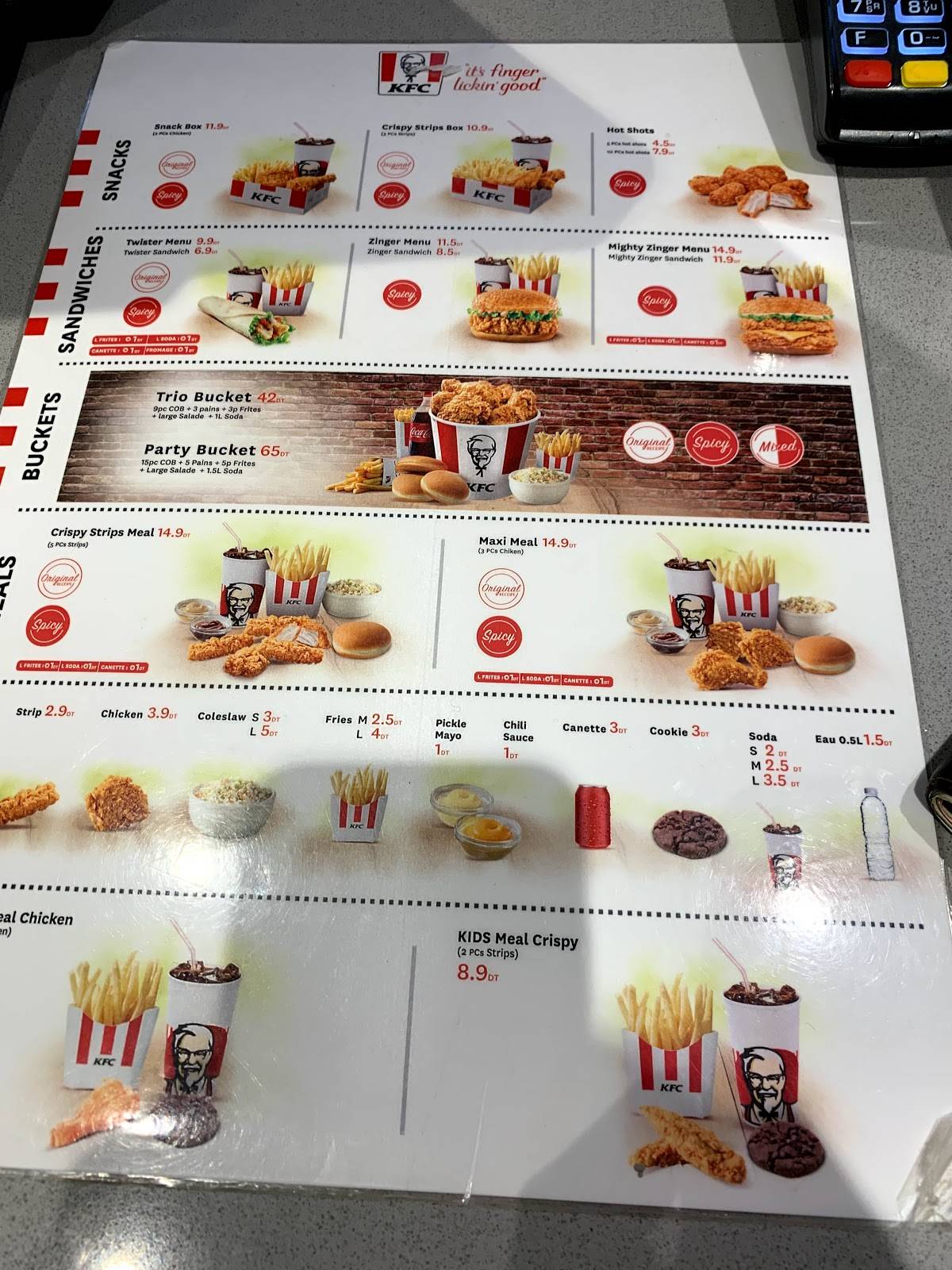 Menu au KFC Tunisia Mall restaurant, Tunis
