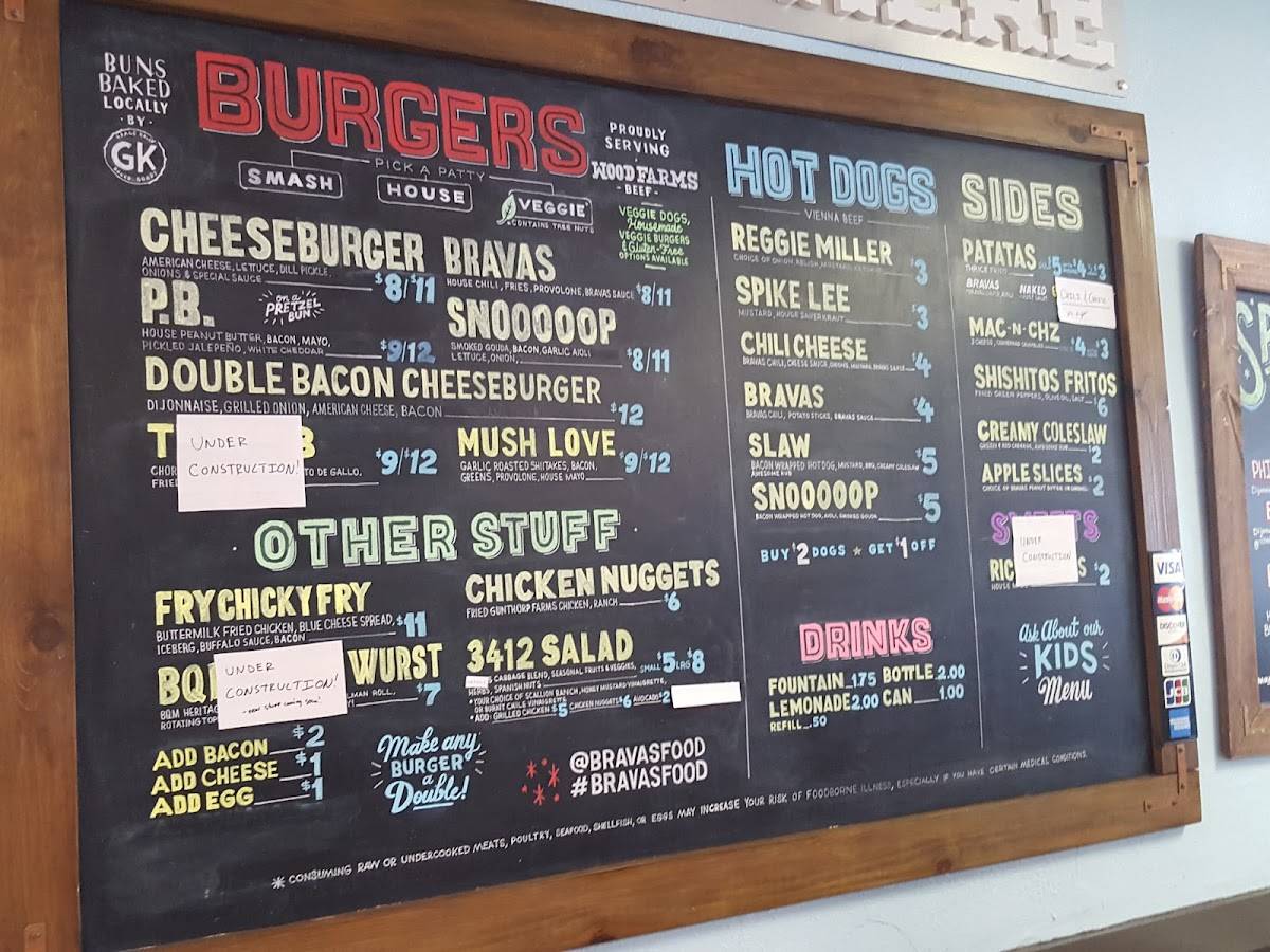 Menu at Bravas restaurant, Fort Wayne, Fairfield Ave