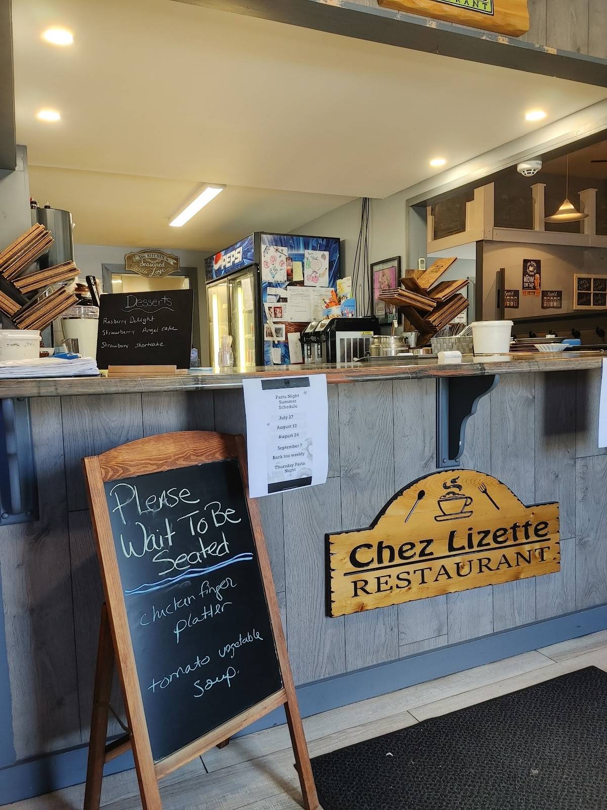 Menu at CHEZ LIZETTE restaurant, Kapuskasing, 139 Brunetville Rd