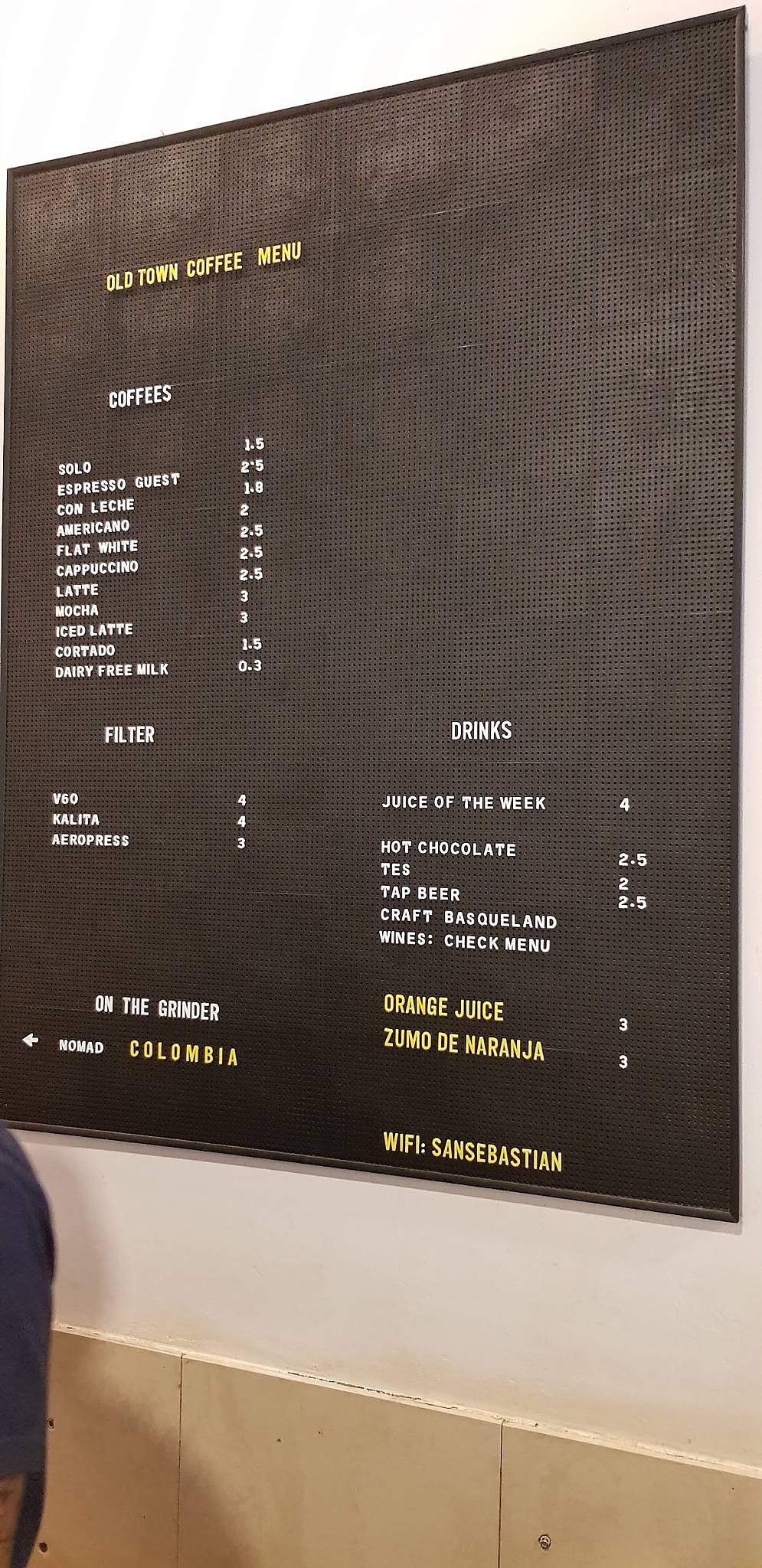 Menu at Old Town Coffee cafe, San Sebastián