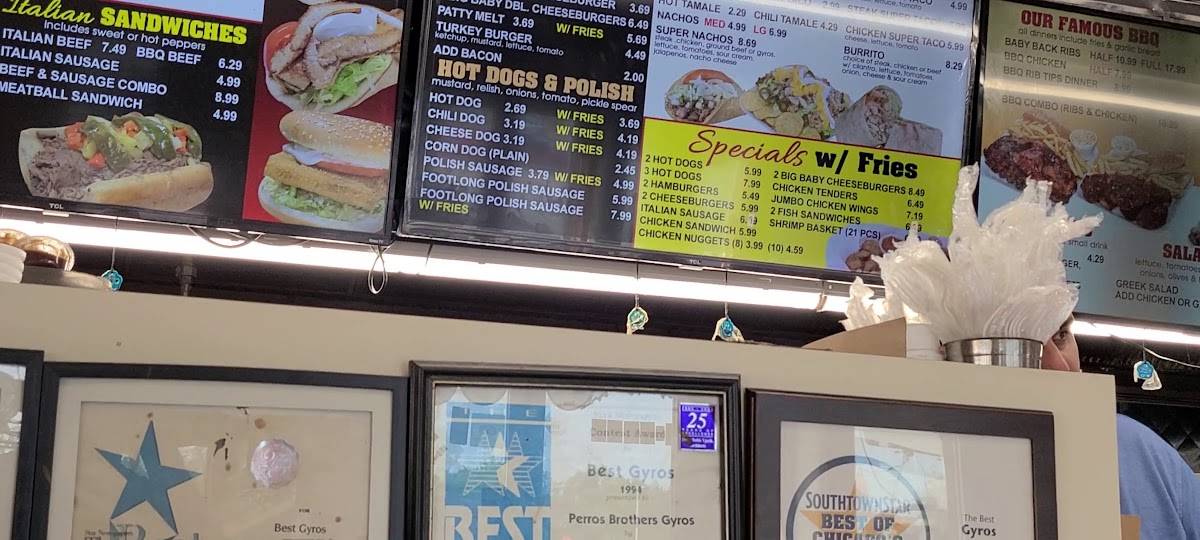 Menu at Perros Brothers Gyros fast food, Olympia Fields