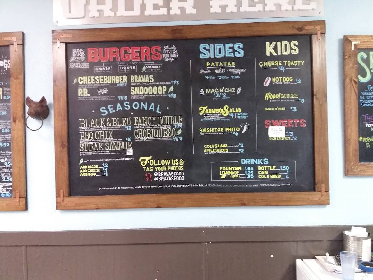 Menu at Bravas restaurant, Fort Wayne, Fairfield Ave