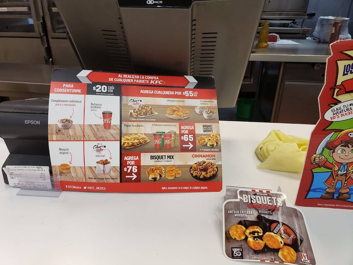 Carta del restaurante KFC WALMART, Cancún