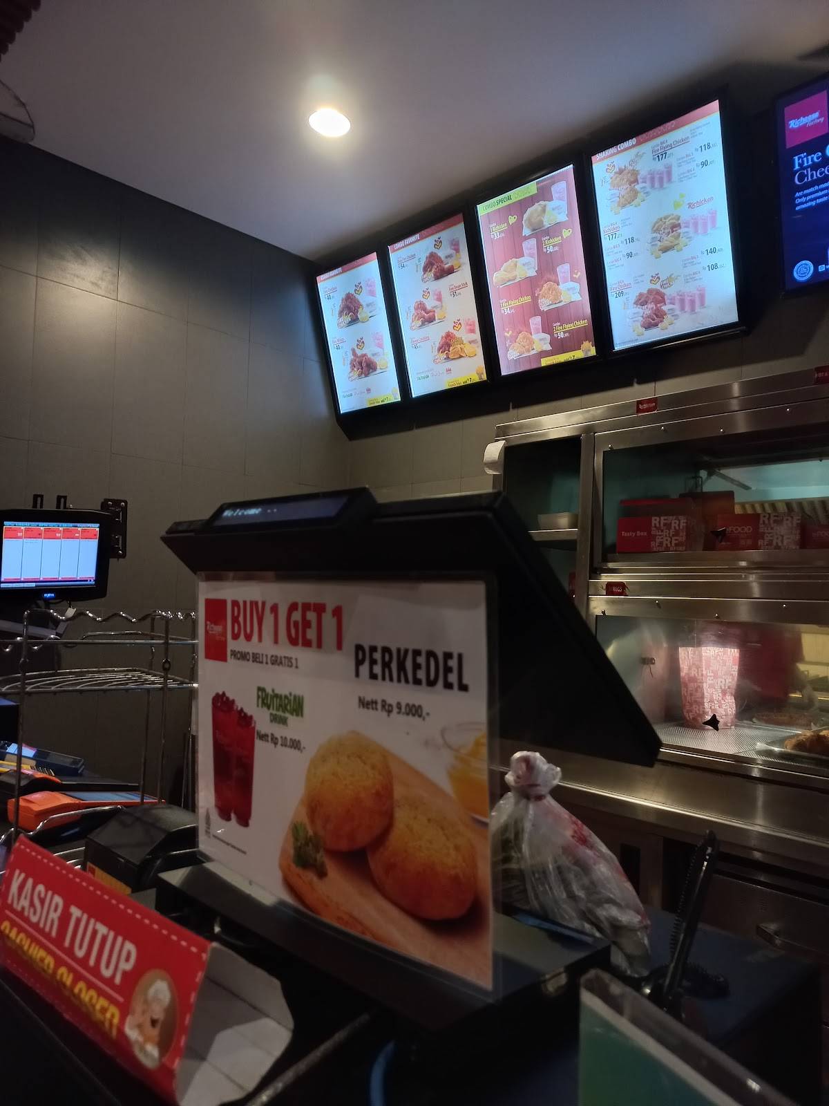 Carta del restaurante Richeese Factory Majapahit, Semarang
