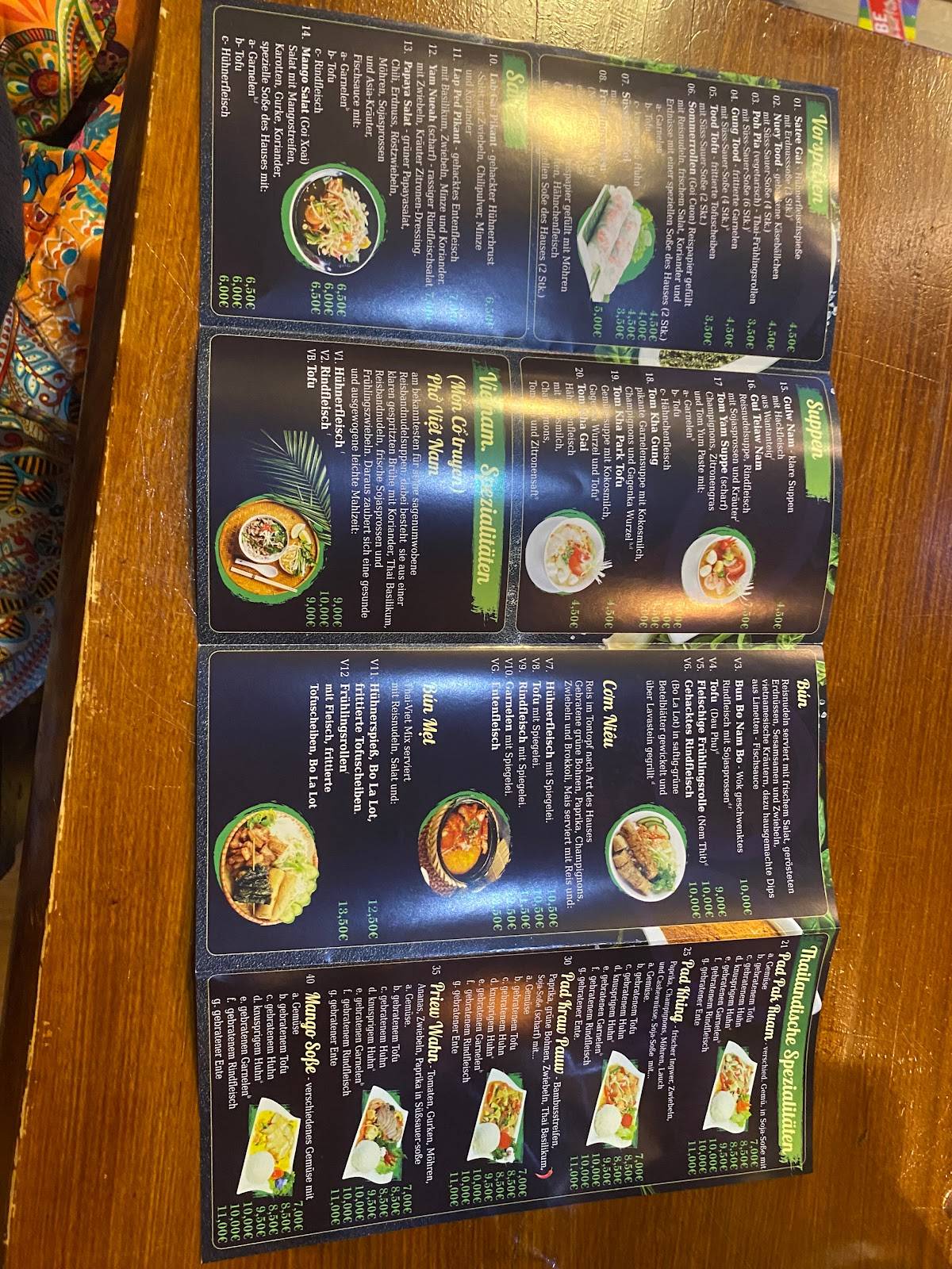 Menu at Thai-Viet Street Food Imbiss restaurant, Cologne, Kleine ...