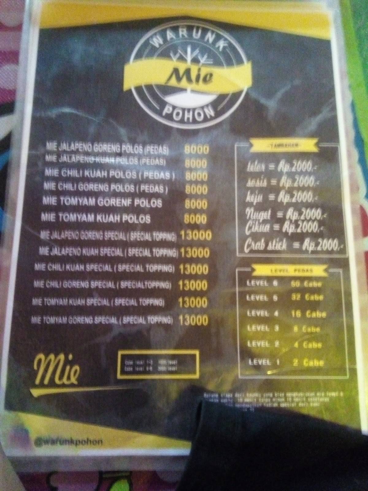 Menu at Warunk Pohon cafeteria, Majalaya