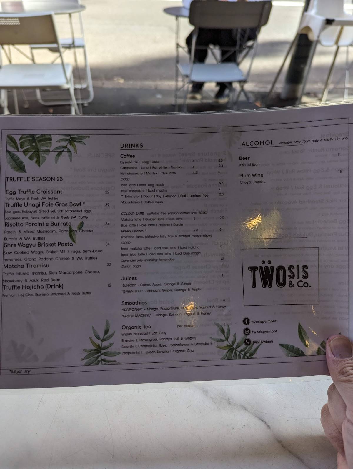 Menu at two sis & co cafe, Pyrmont