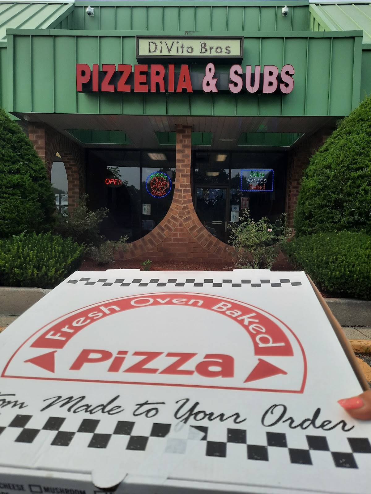 Menu at DiVito Brothers Italian Pizzeria, Billerica