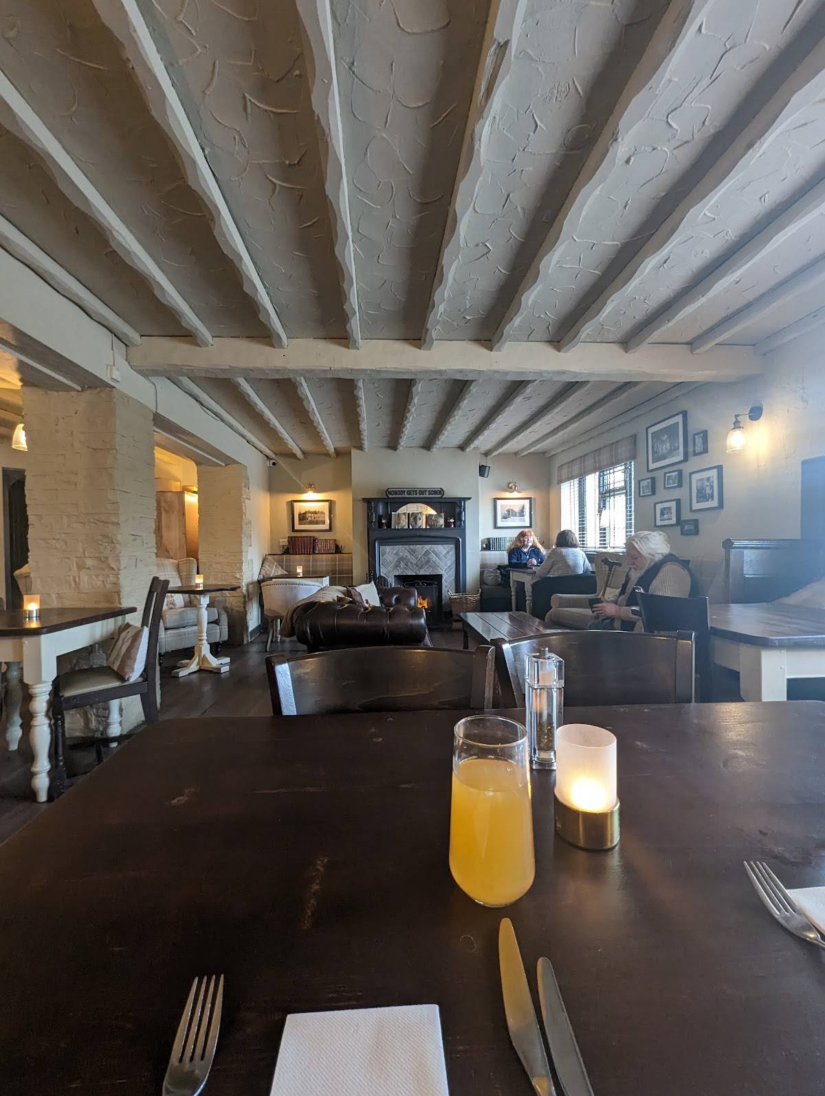 Menu at The Fox at Roby Mill pub & bar, Skelmersdale