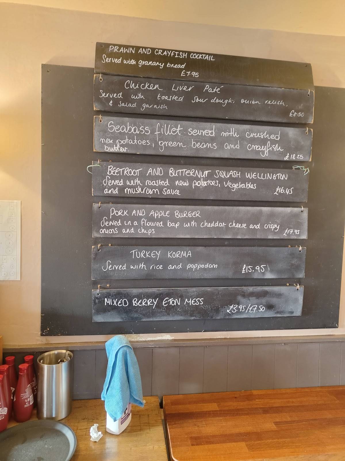 Menu at The Swan pub & bar, Ipswich, Westerfield Rd