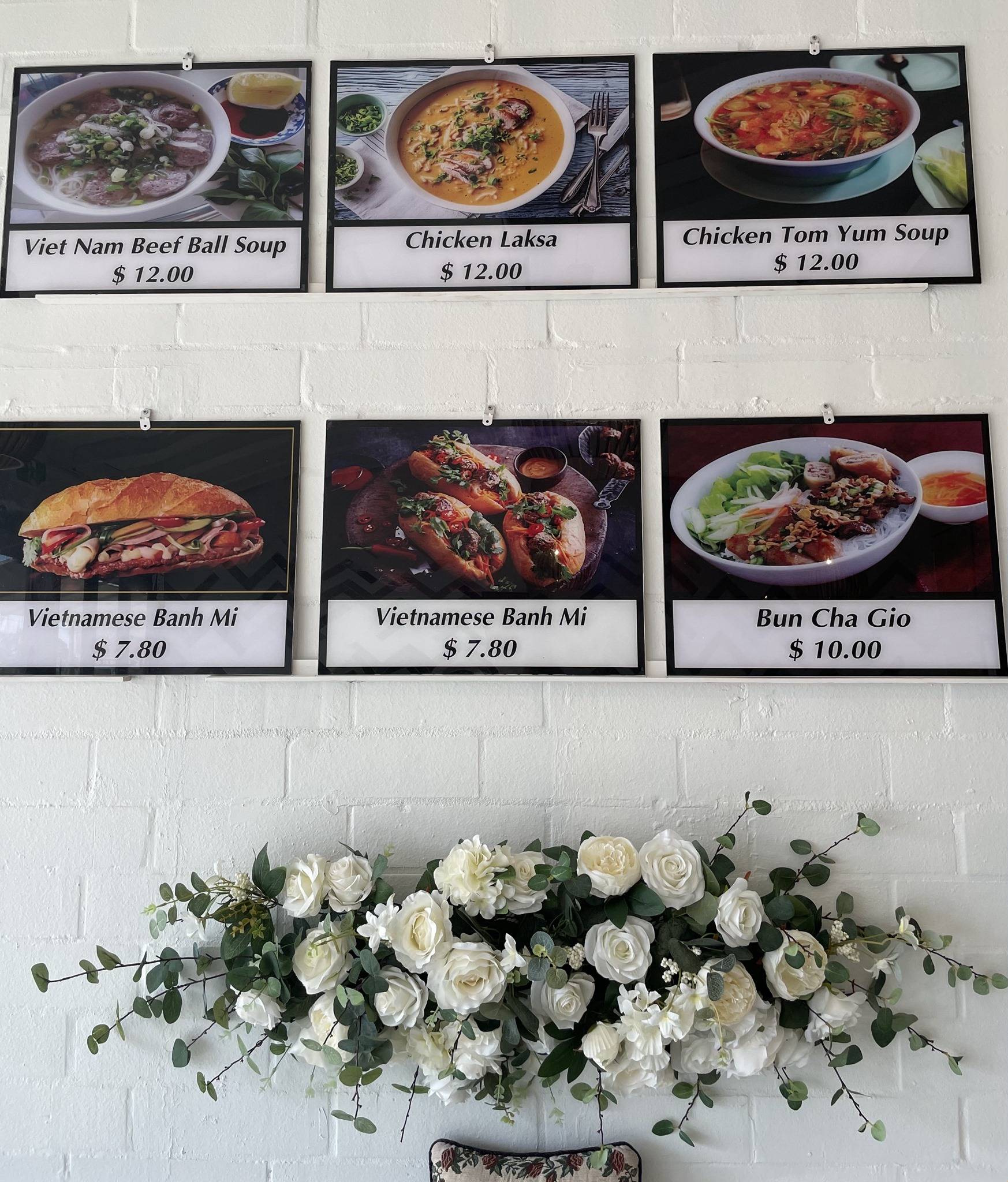 Menu at VIN & VAN CAFE, Bedford