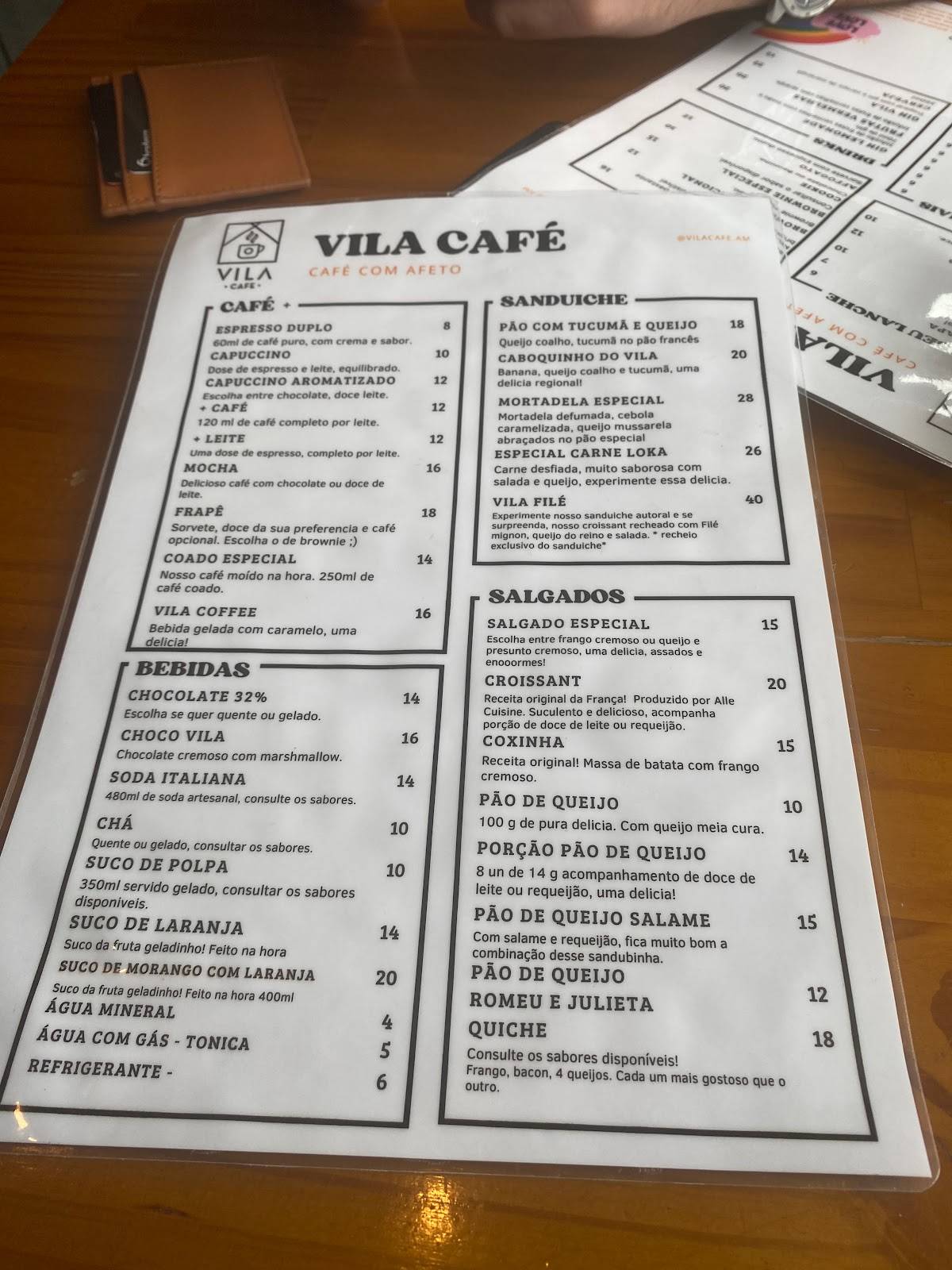 Menu em Vila Café, Manaus