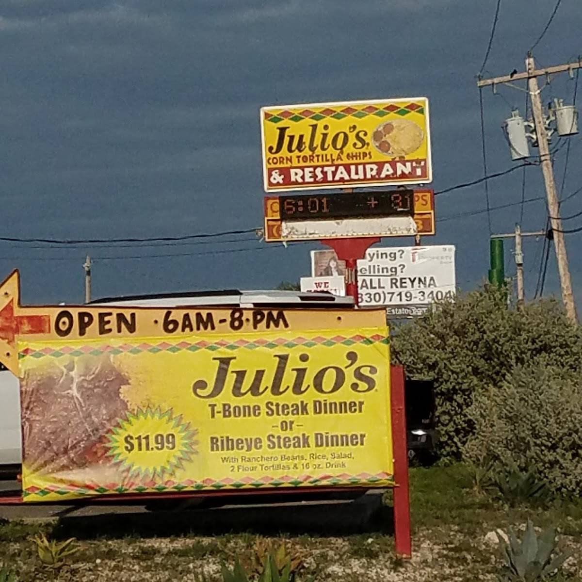 Menu at Julio's Seasoning & Corn Chips restaurant, Del Rio, US-90