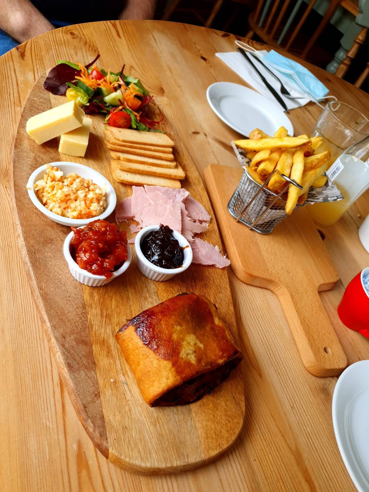 Menu at Hearts of Ampleforth cafe, Ampleforth