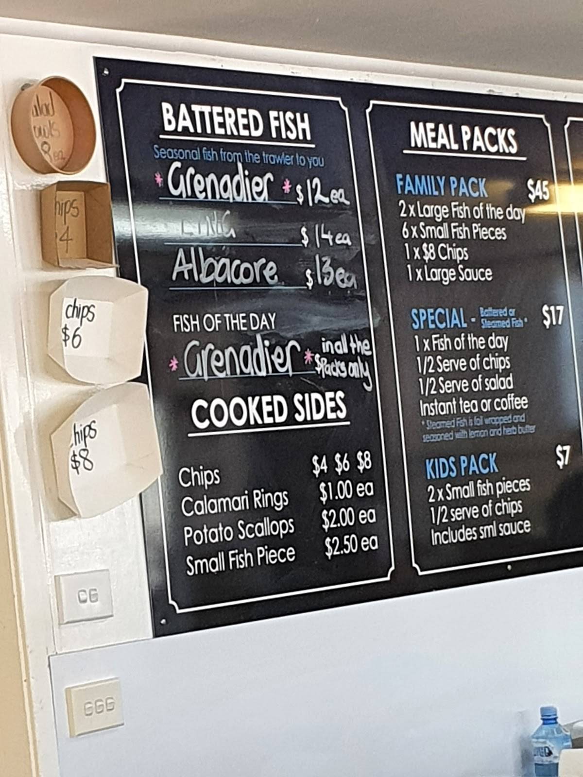 Menu at Innes Boatshed restaurant, Batemans Bay