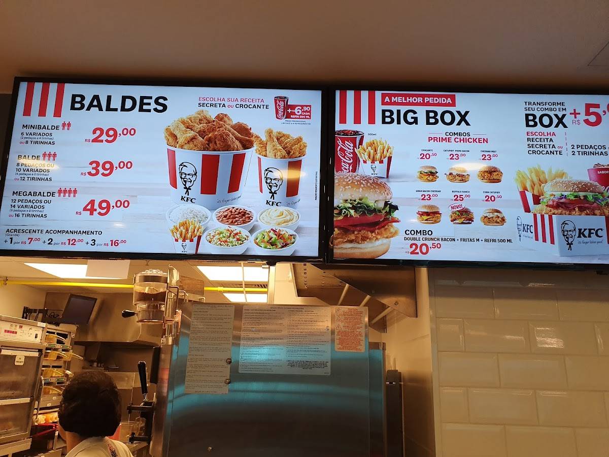 Menu em KFC restaurante, Brasília, 714