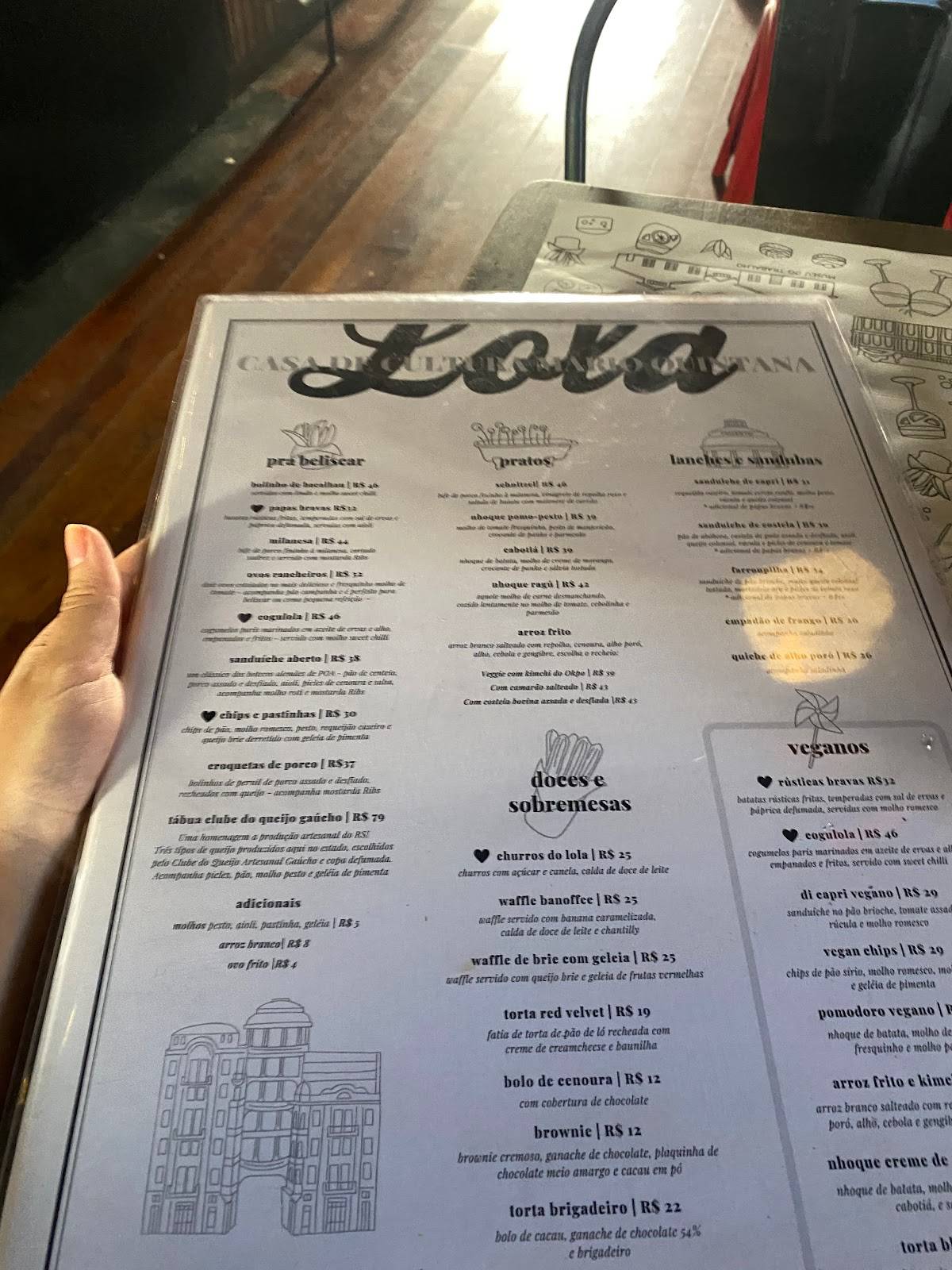 Menu em Lola Bar CCMQ, Porto Alegre