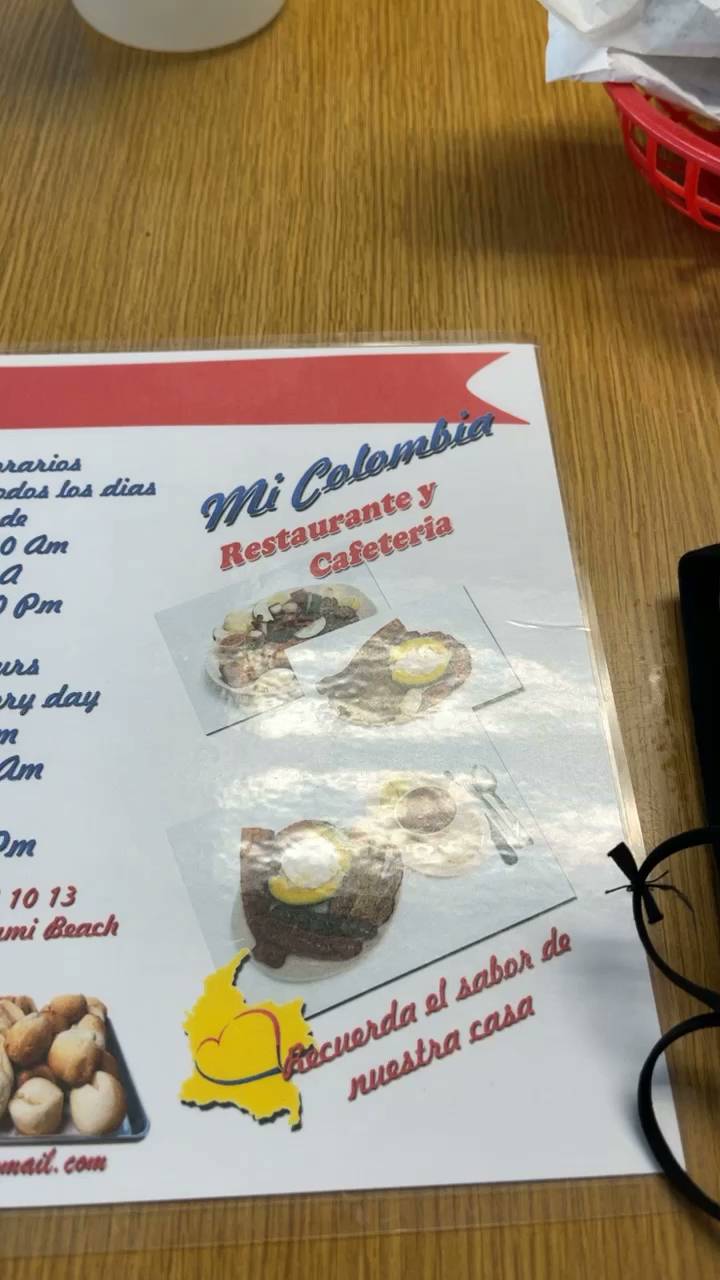Menu at Mi Colombia cafeteria Miami Beach, Miami Beach