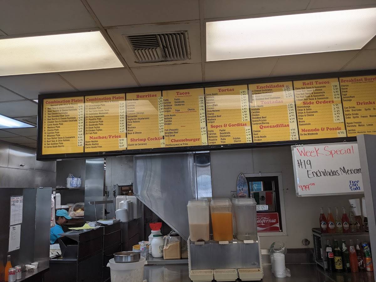 Menu at San Diego Tacos restaurant, Irving, N MacArthur Blvd