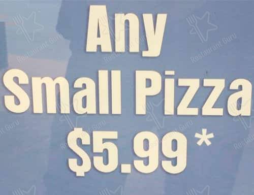 Menu at The Mall Pizza And Cafe, Heidelberg West