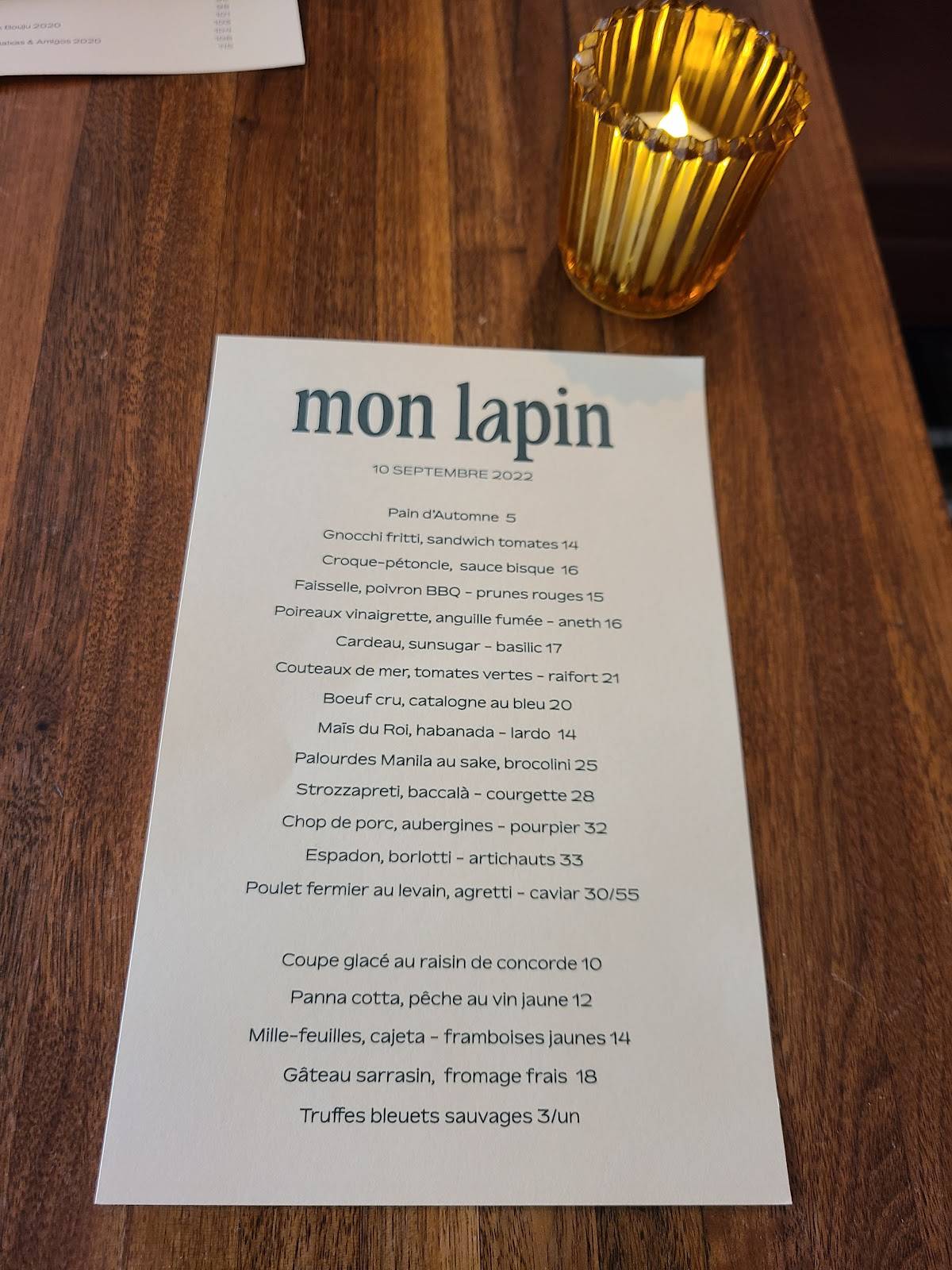 Menu au Mon Lapin pub et bar, Montréal