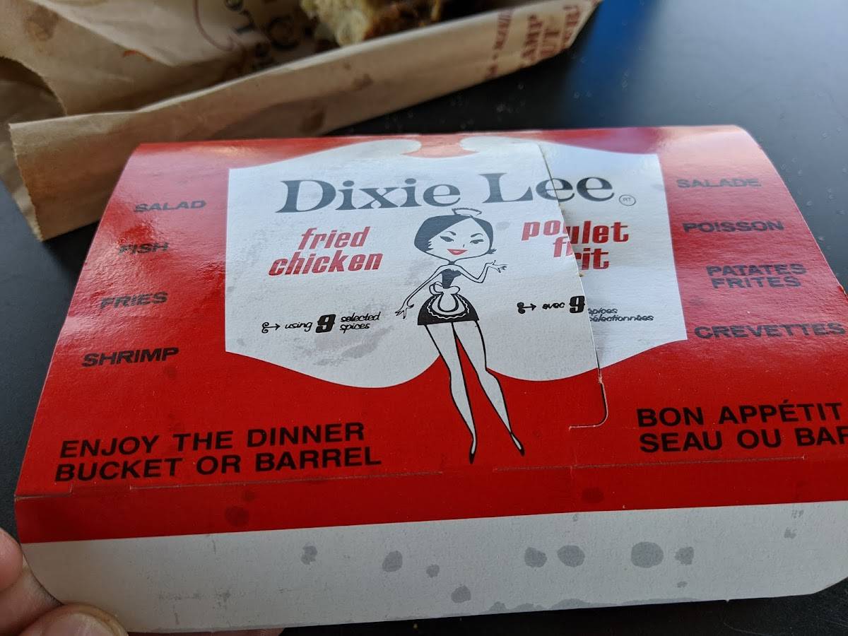 Menu at Dixie Lee fast food, Caraquet